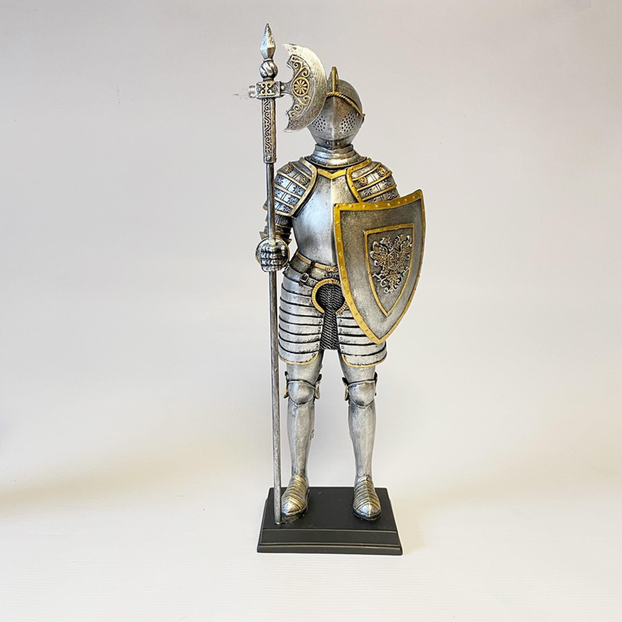 Large Medieval Knight. Resin Model | Starbeck Education