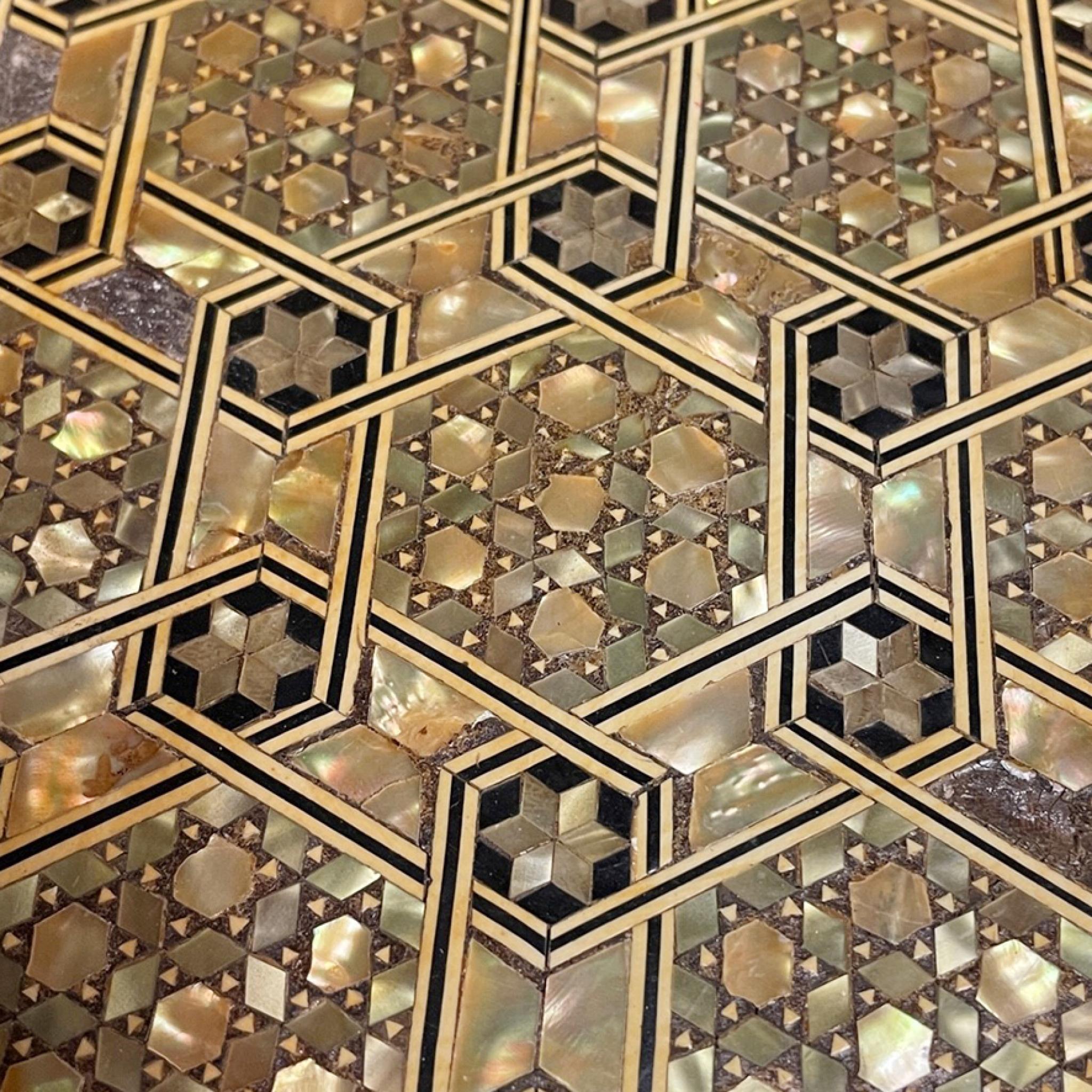 Islamic Pattern Wooden Display Plate | Starbeck Education